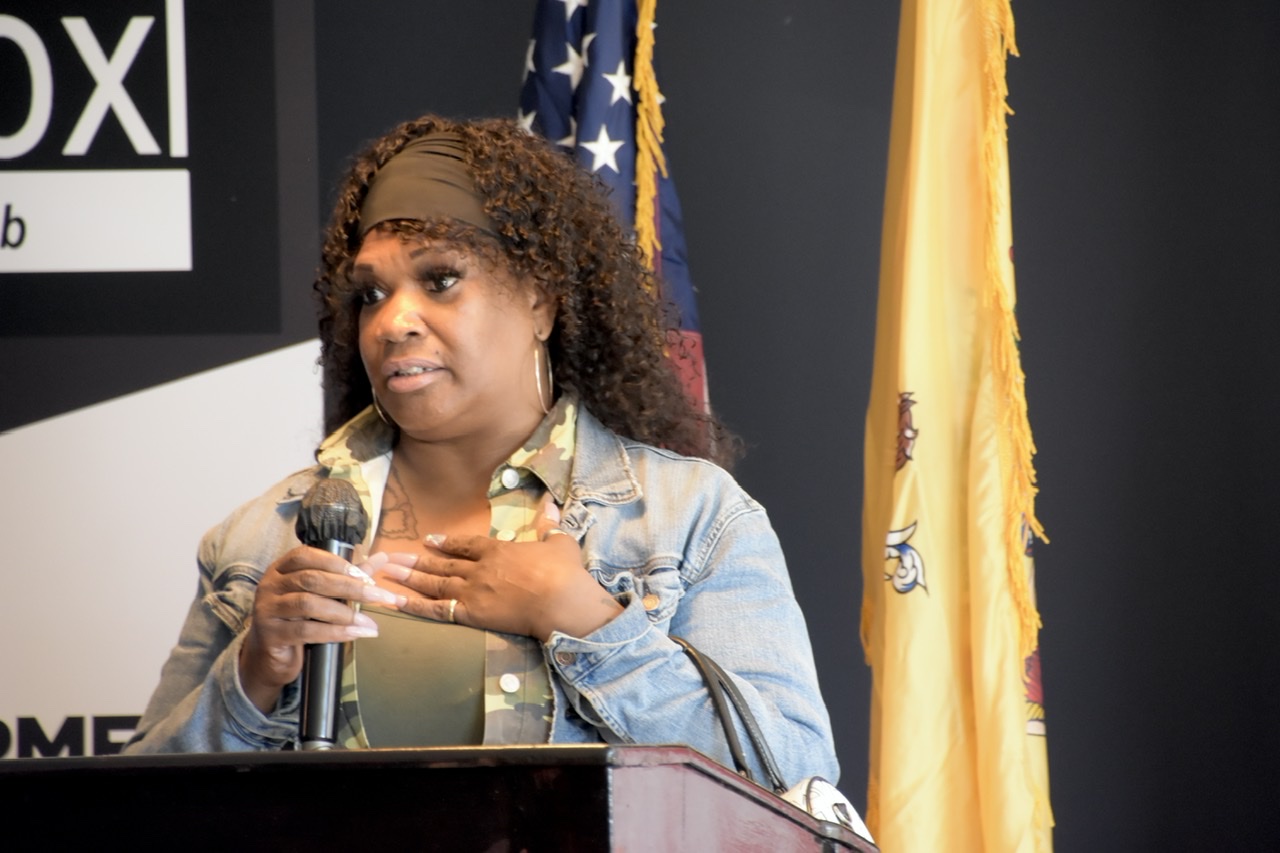Invest Newark Celebrates Ribbon Cutting at Gant-Gilbert Arts Collective ...